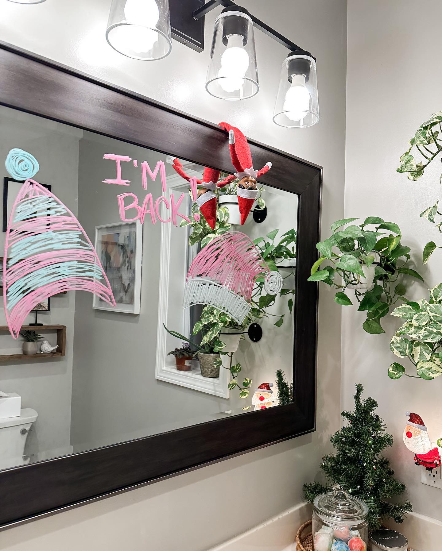 8 Simple Elf On The Shelf Ideas - Our Lively Adventures